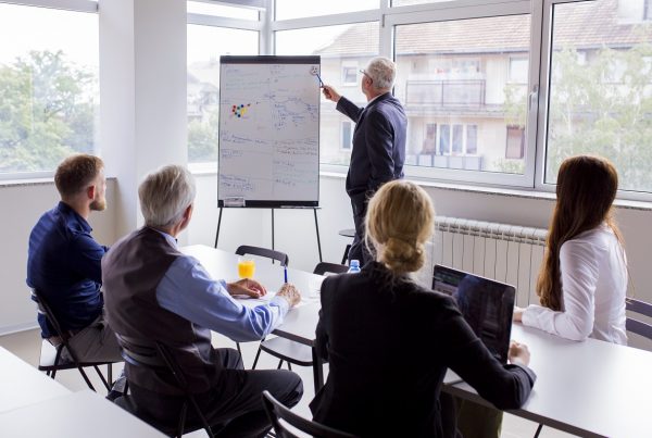 Designing presentation - Tips on how to attract audience attention